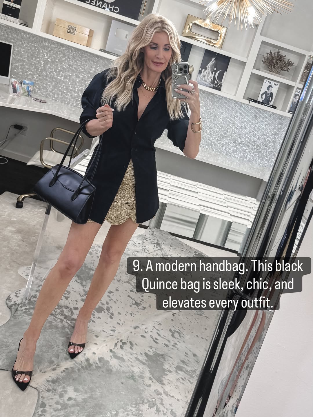 10 Style Essentials That Help You Look Younger Over 40 - So Heather ...